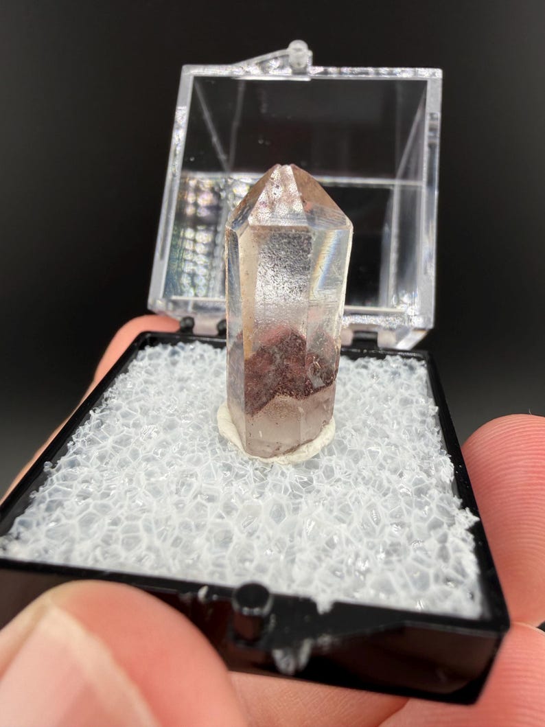 Red Hematite Quartz, Phantom Quartz, Quartz Point, Hematite Phantom ...