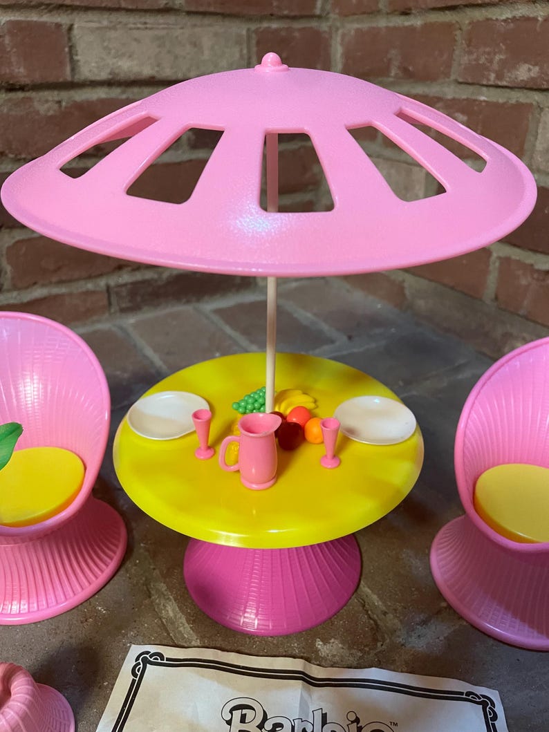 1987 Barbie Mattel California Dream Patio Pool Party - Etsy