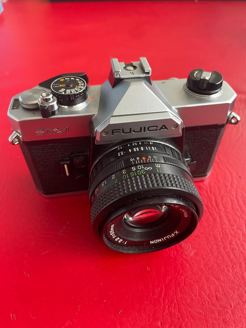 Mint Condition Fuji Fujica Stx-1 Camera With Upgraded Prime Lens 55mm ...