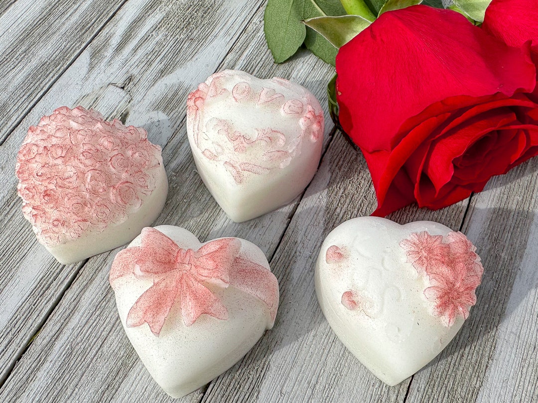 Bleeding Heart Wax Melt Gift for Her Floral Scented Heart Shaped Wax ...