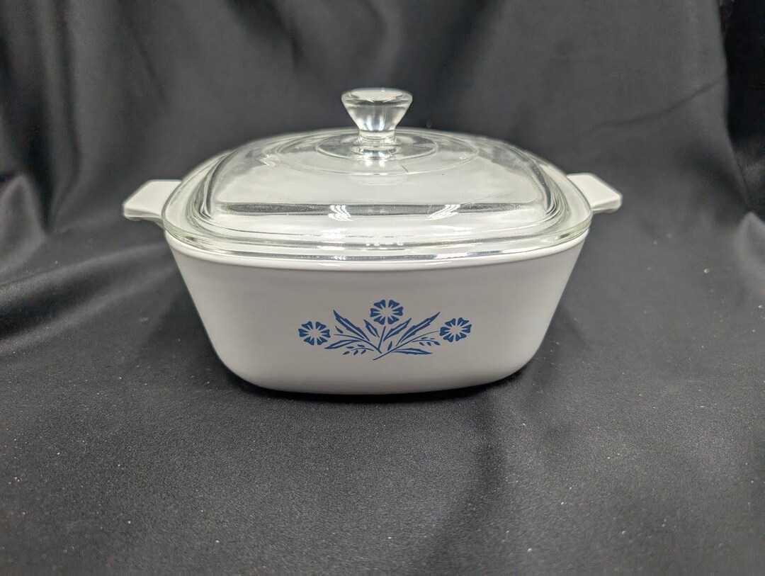 Corningware Blue Cornflower P-1 1/2-B With Lid Made in Canada - Etsy