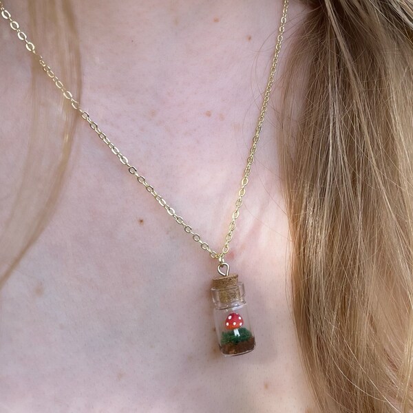 Terrarium Necklace - Etsy