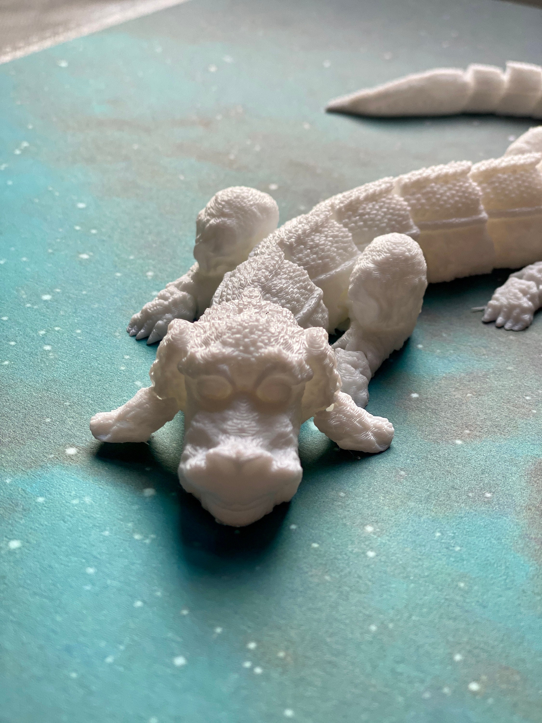 3D Printed Articulated Falkor - Etsy