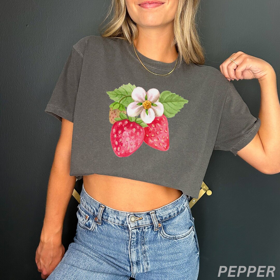 Strawberry Cropped Shirt, Coquette Crop Top, Coquette Aesthic, Trendy ...