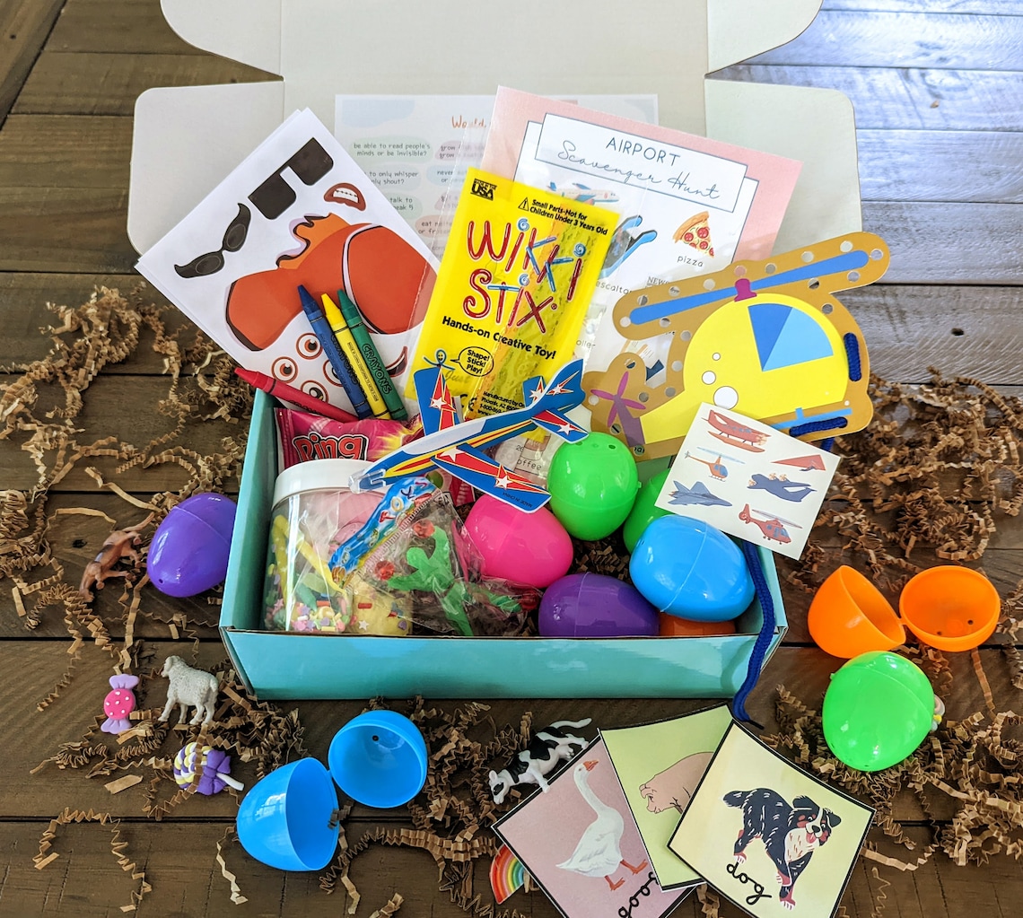 Road Trip Travel Busy Box for Kids (3-10 Yrs.) W/ Playdoh, Activities ...