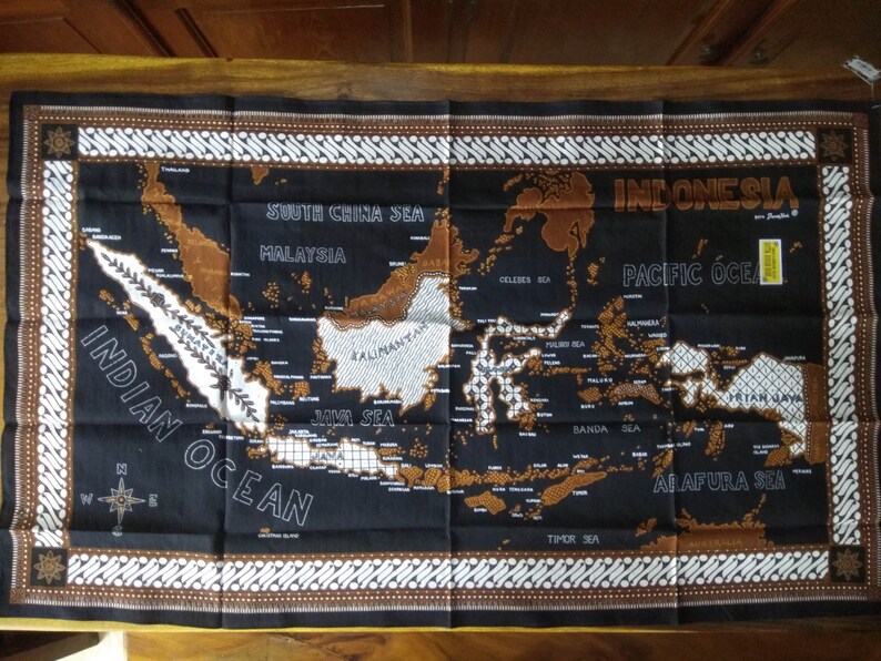 Indonesian Map Batik-motifed Cloth by Danarhadi - Etsy