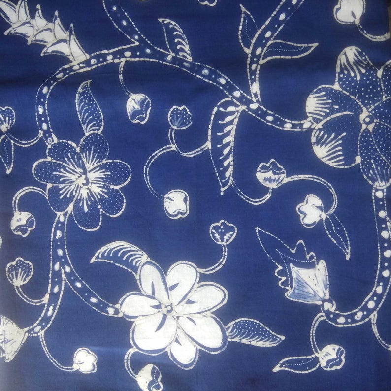 Natural Dyes Floral Hand Drawn Batik - Etsy