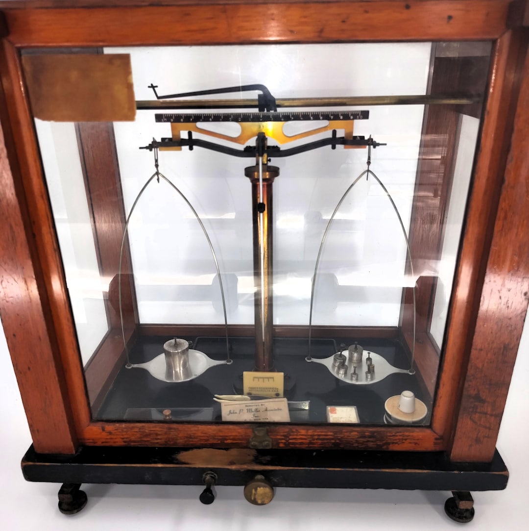 Vintage Fisher Scientific Laboratory Scale With Weights & Accessories ...