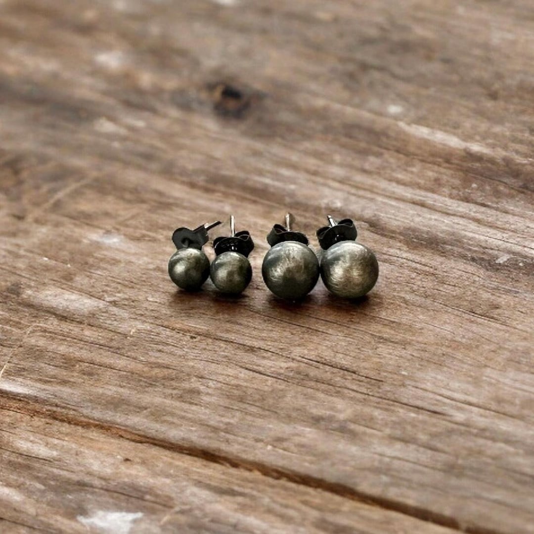 Navajo Pearl Sterling Silver Post Stud Earrings. Navajo Pearl Earrings ...