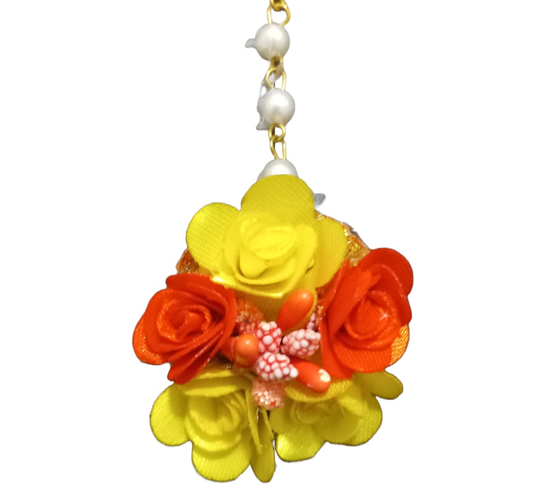 Anagha Yellow Flower Maang Tikka Set for Haldi Baby Shower Mehendi ...