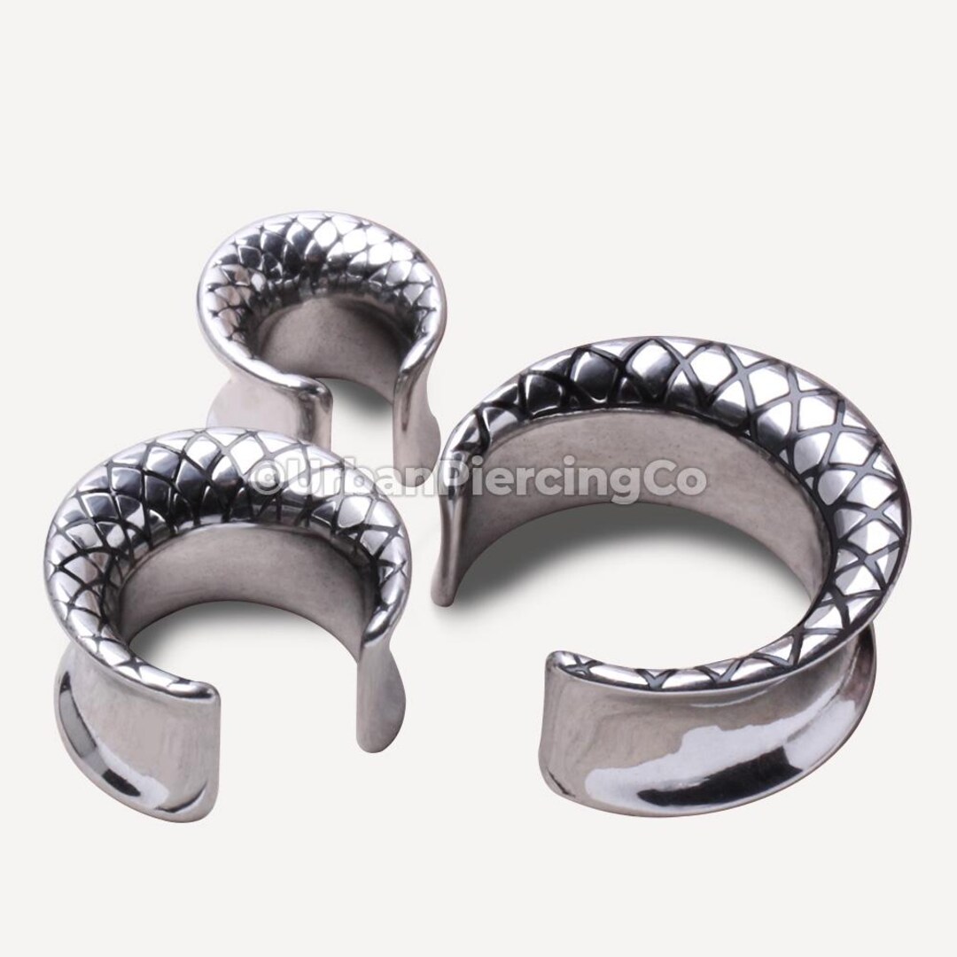 Stainless Steel Snake Skin Saddle Plug - Pair of Unique Double Flare ...