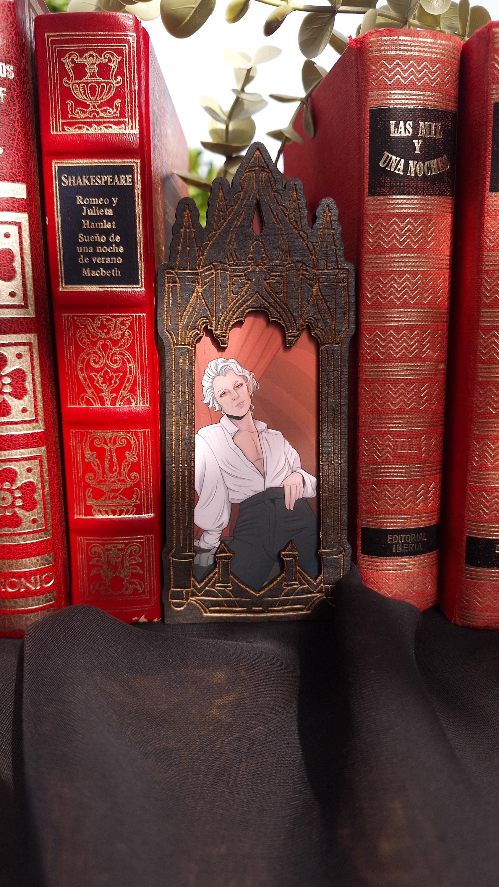 Astarion Book Nook: Baldur's Gate 3 Vampire Bookshelf Decor. BG3 Merch ...