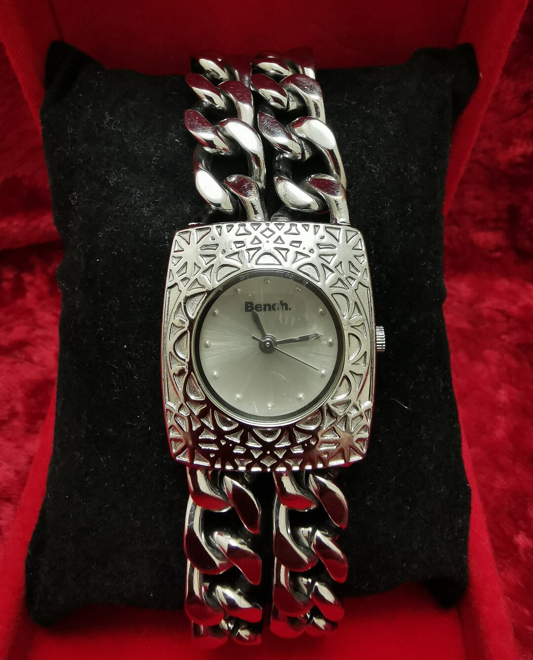 Bench BC0037 Ladies Designer Watch – Double Chain Bracelet, Quartz ...