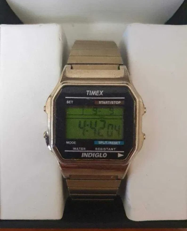 Vintage Men's Watch,, Timex Classic '' CR 2016 Quartz Digital Japan - Etsy