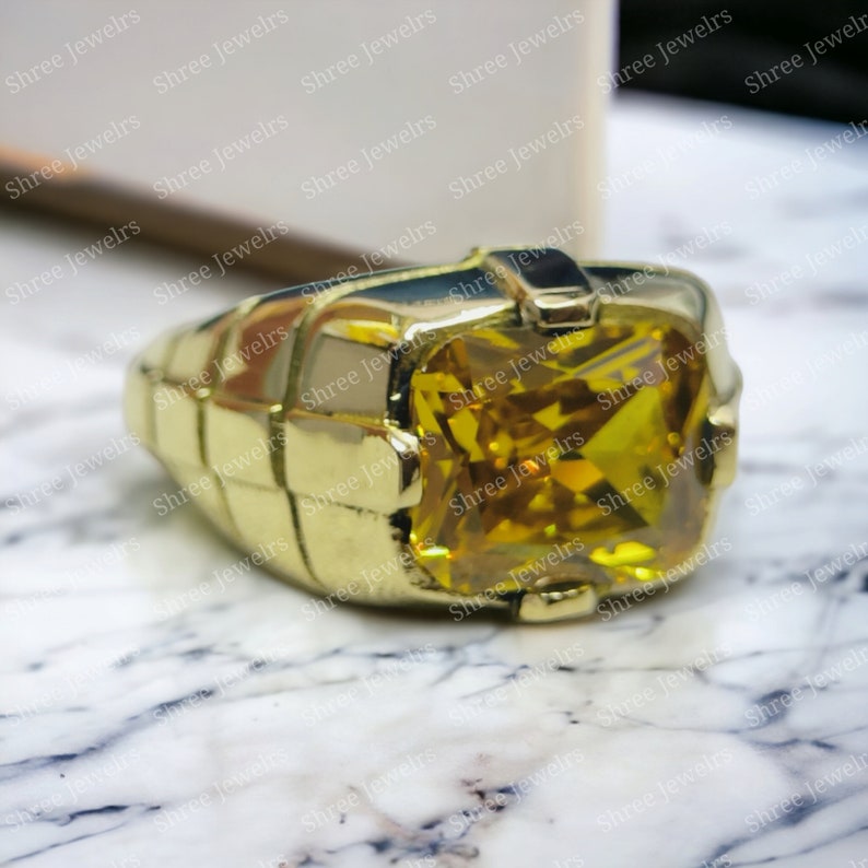 Natural Certified Yellow Sapphire / Pukhraj Panchadhatu Rashi Ratan ...