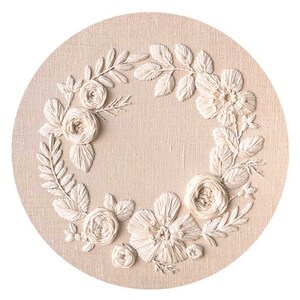 Pdf Pattern + Video Tutorial "cream Flower Wreath" 20 Cm (8 Inch) Hand ...