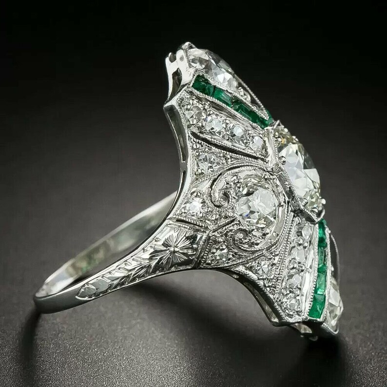 Art Deco Vintage Navette Shape Diamond & Green Emerald - Etsy