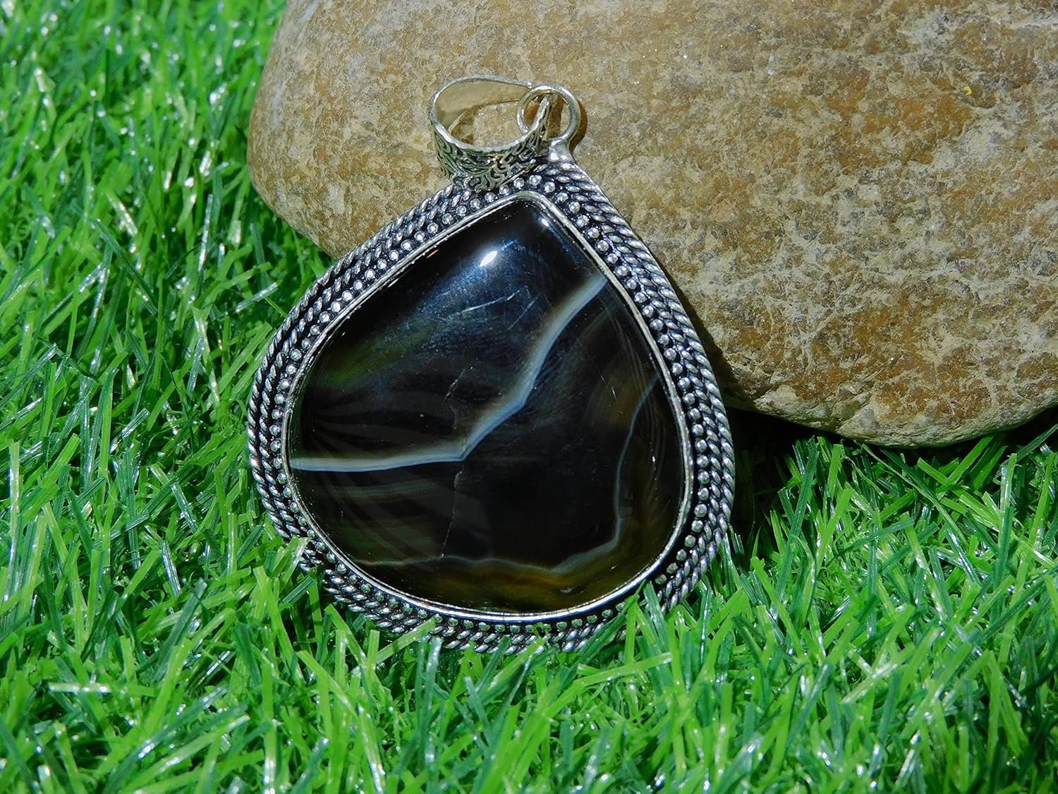 Sulemani Natural Haqiq Stone Pendent Silver Plated Pendent for Woman ...