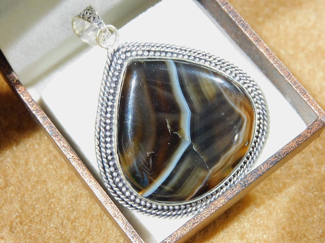 Sulemani Natural Haqiq Stone Pendent Silver Plated Pendent for Woman ...