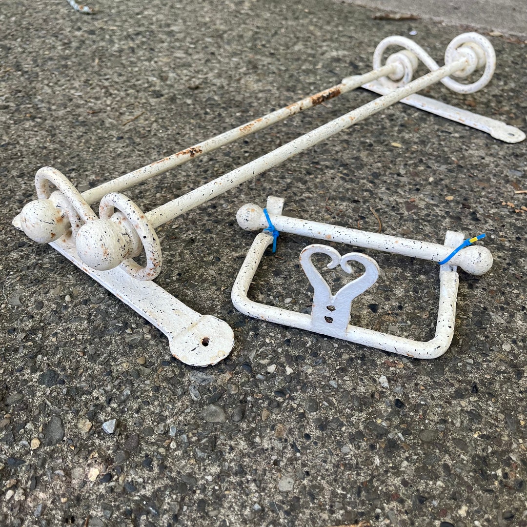 Vintage Cast Iron Towel Rack and Toilet Paper Holder Fixture Set ...