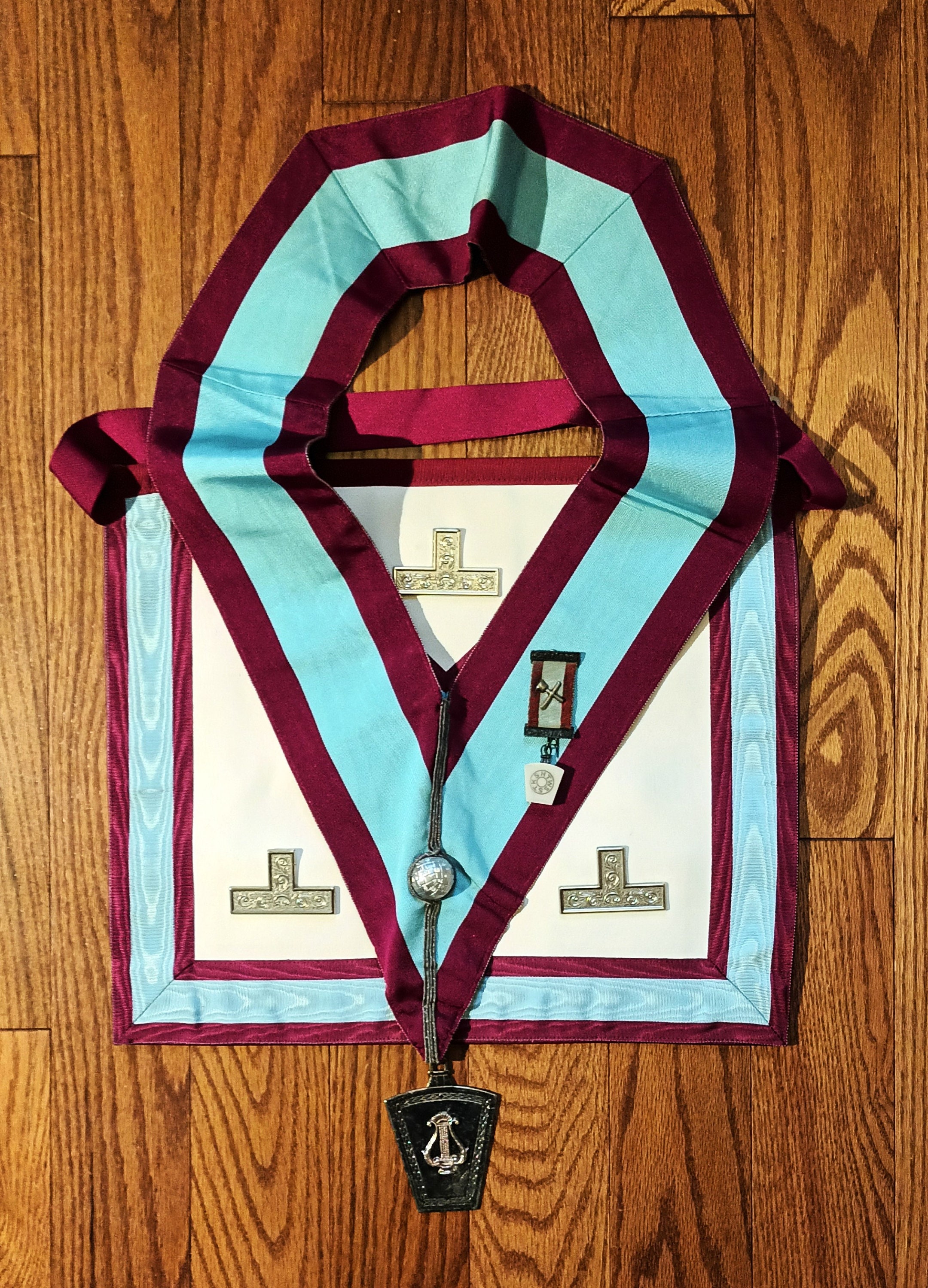 Vintage Masonic Regalia Mark Master Masons Apron lambskin, Collar ...