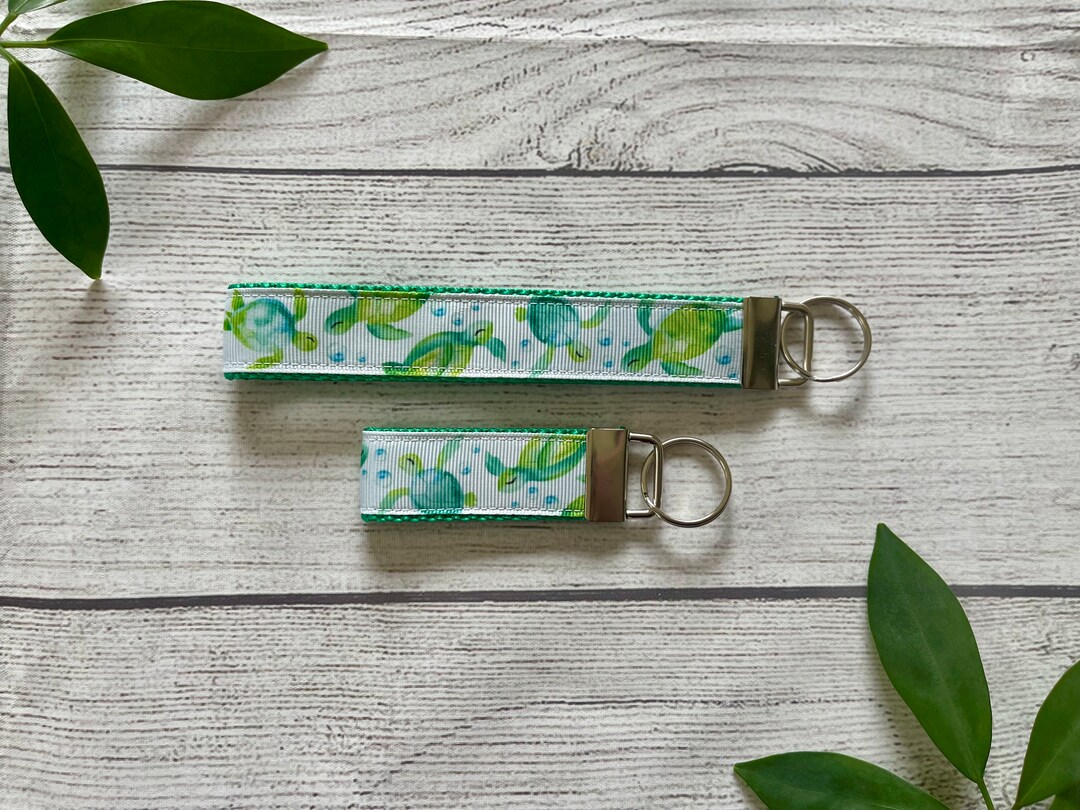 Turtle Key Wristlets, Sea Turtles, Bubbles, Oceans, Key Fob, Mini ...