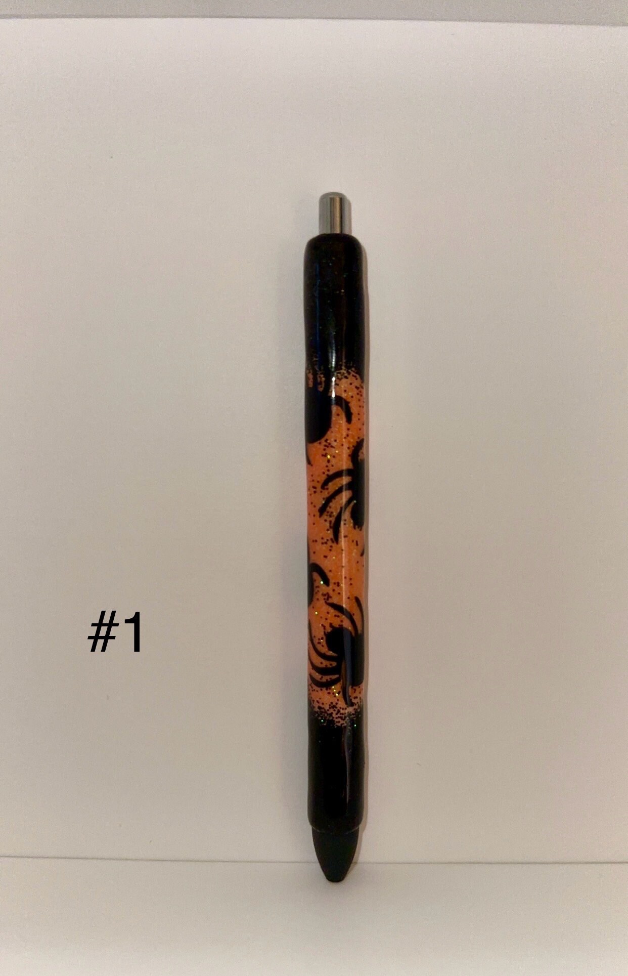 Halloween Pens ~ Glitter Pens ~ Spooky Pens ~ Gift Ideas - Etsy