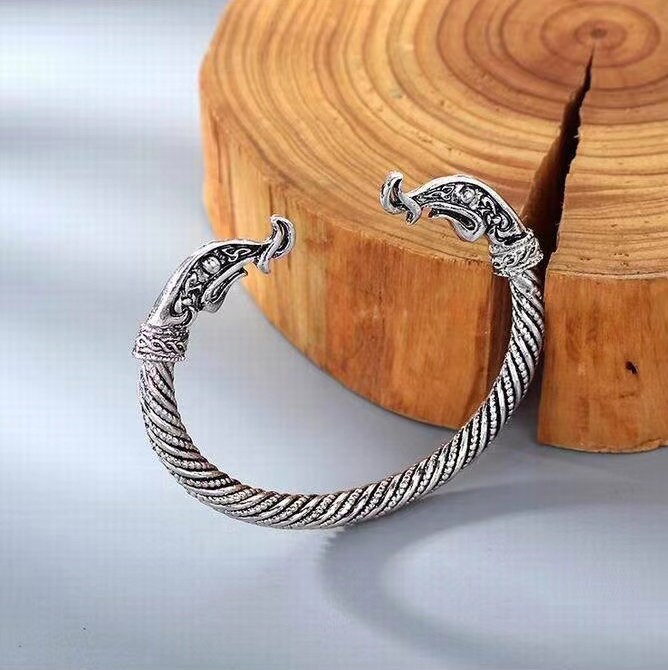 Ragnar Lothbrok Viking Bracelet Arm Viking Silver Bangle - Etsy