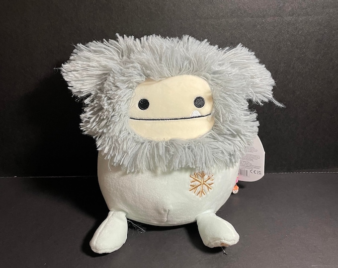 7.5 Evita Big Foot Squishmallow Personalized - Etsy