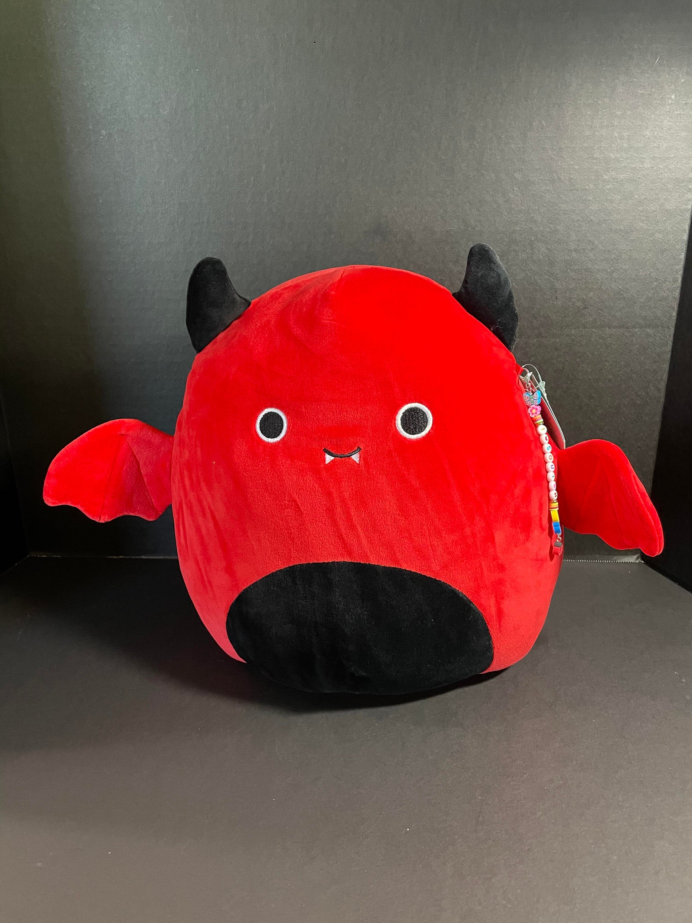 Betty the halloween squishmallow bat 12” - munimoro.gob.pe