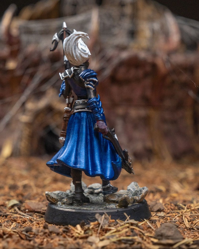 Female Drow Miniature: Elf Rogue for Dnd, Pathfinder - Unpainted - Etsy