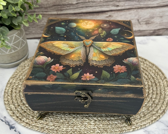 Black, Engraved Box | Goth | Gothic | Skull | Roses | Jewelry ...