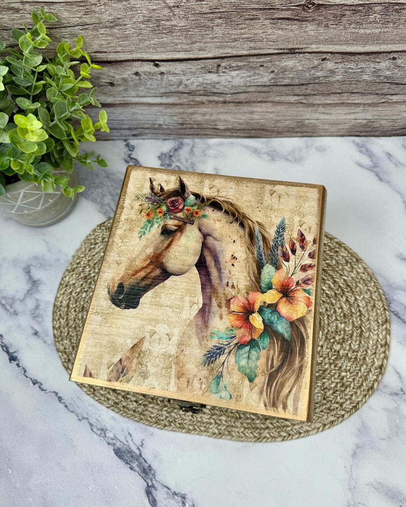 Vintage Style Horse Trinket Box, Artisan Lightweight Decoupage Jewelry ...