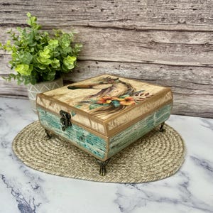 Vintage Style Horse Trinket Box, Artisan Lightweight Decoupage Jewelry ...