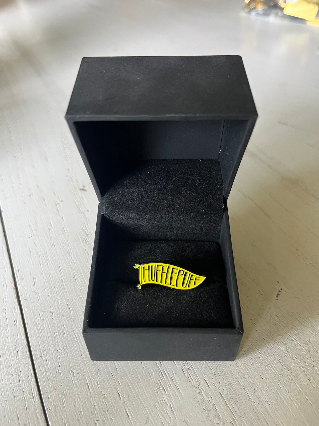 Harry Potter Hufflepuff House Banner Pennant Flag Enamel Pin - Etsy