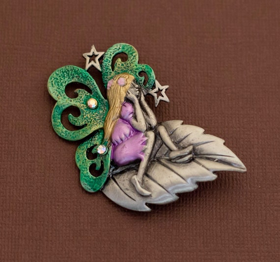 Vintage Elven Floral Fairy Adorable Brooch by DD - U20 - Gem