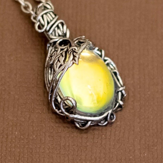 18 inch, Vintage Art Deco Elven Stone Abstract Silver… - Gem