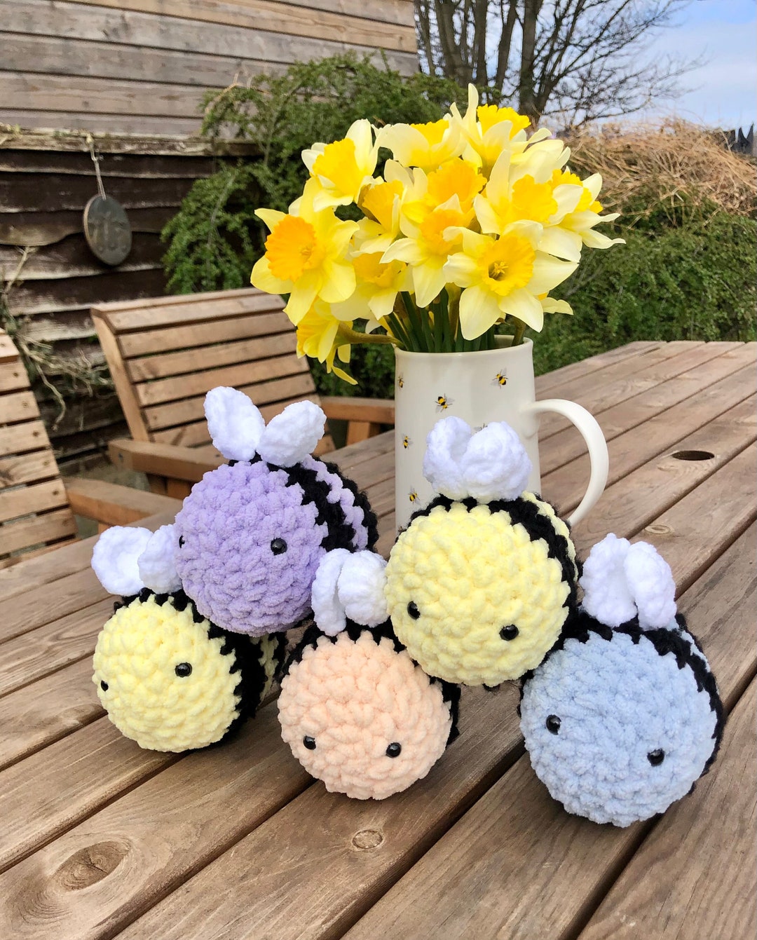 Cute Crochet Bee - Etsy