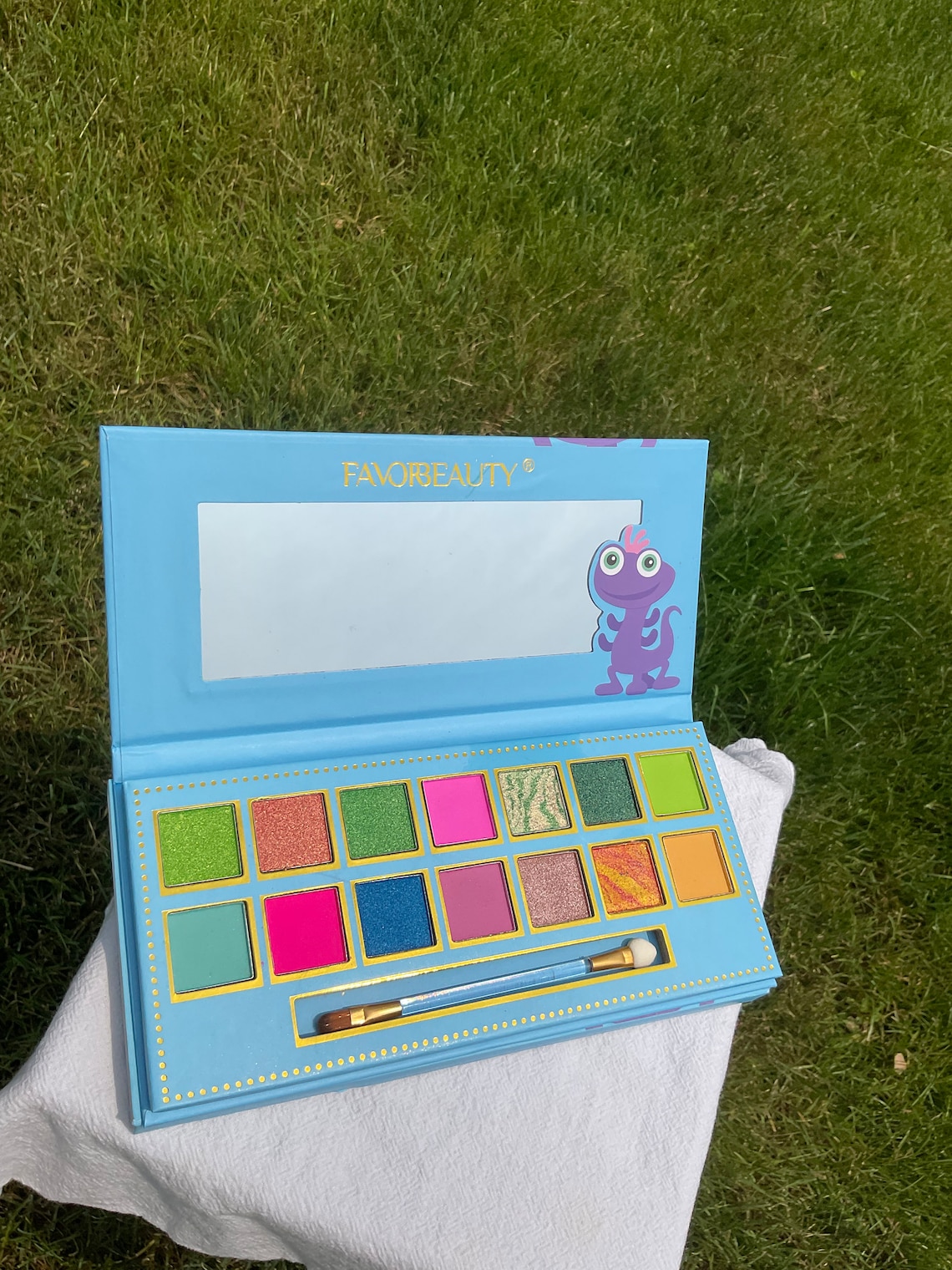Disney Monsters Inc Randolph Eyeshadow Palette - Etsy