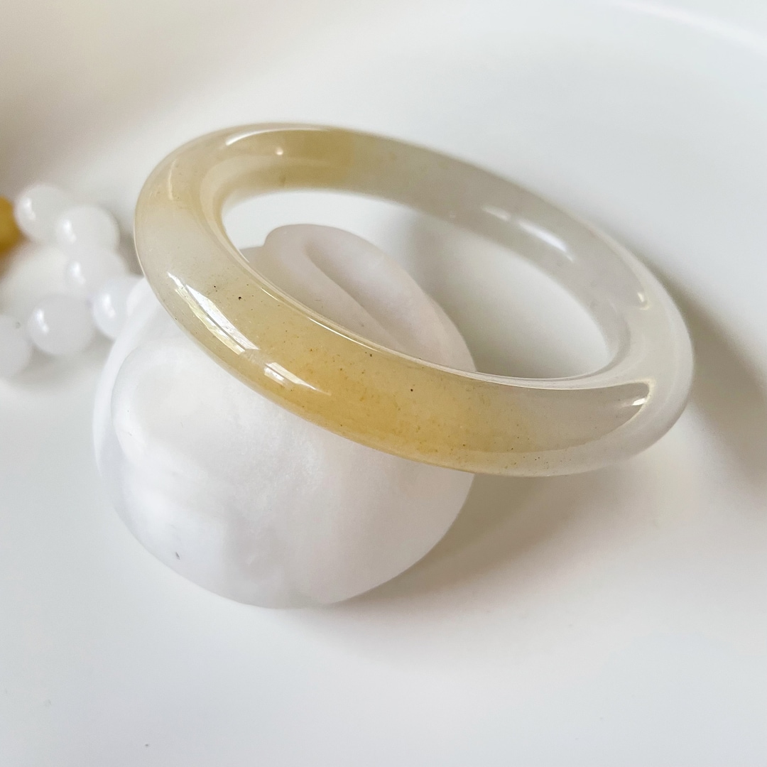 56.7mm Natural Quartzite Jade Bangle shetai Jade/shetaicui/佘太翠, 56 ...