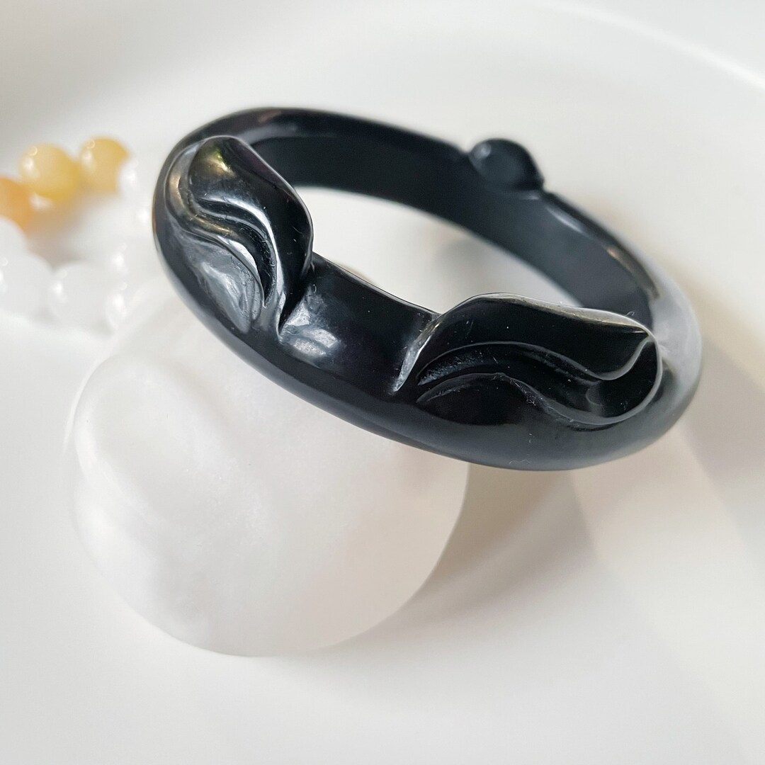 58.7mm Hand-sculpted Natural Quartzite Jade Bangle (shetai Jade ...