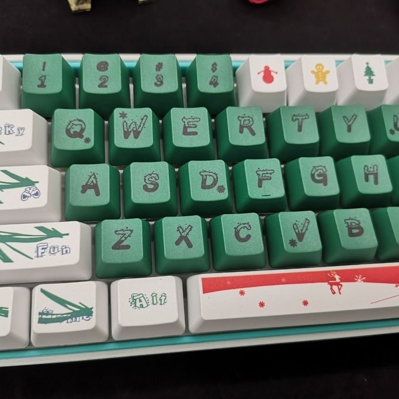 Forest Christmas Theme 123 Keys OEM Profile Keycap 123 Keys Gaming Mechanical Keyboard Gift for ...