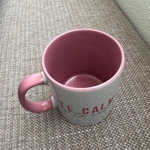 Tengo Chisme Coffee Mug, Funny Mexican Gifts, Coffee Mugs, Pink Glaze ...