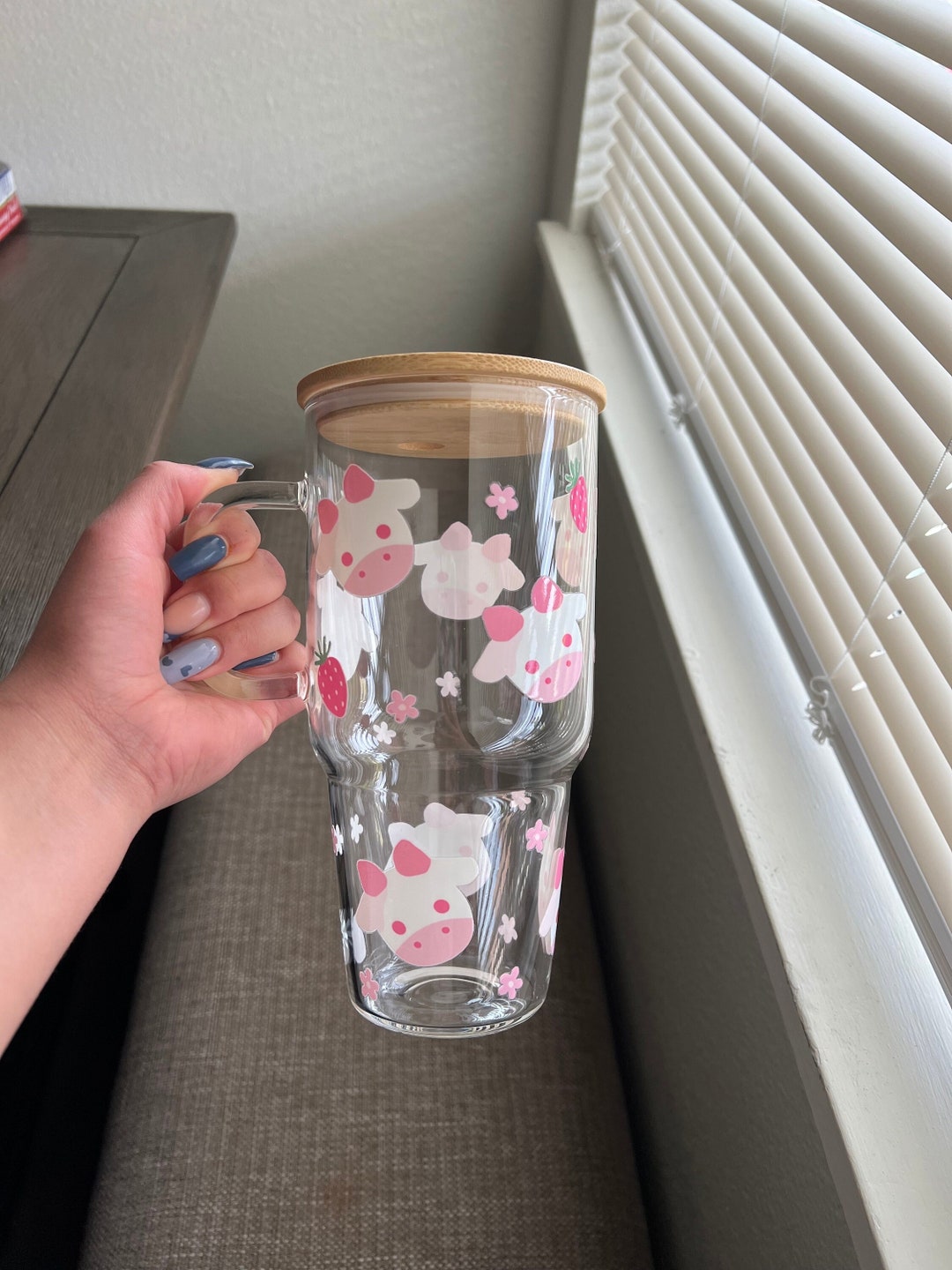 Strawberry Cow Glass Cup, Large Glass With Handle & Lid and Straw, Pink ...