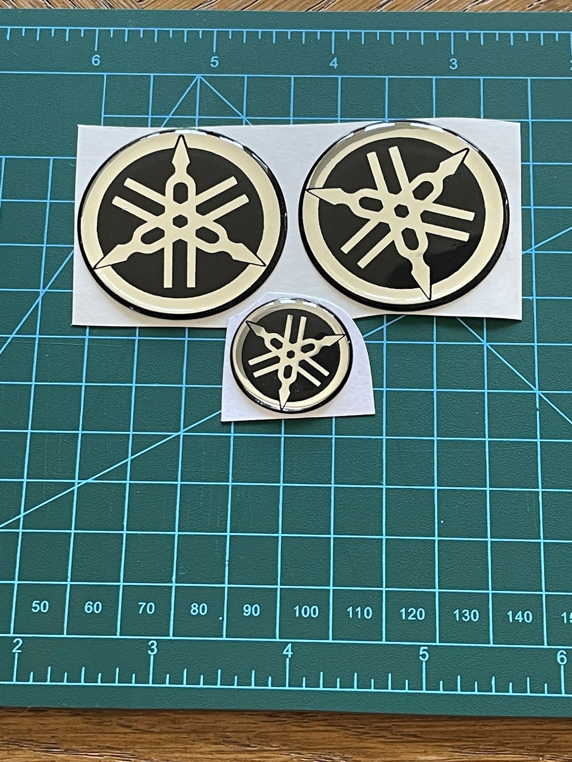YAMAHA Sticker Tuning Fork 3D Logo Sticker Decal Set of 3 45mm 25mm ...