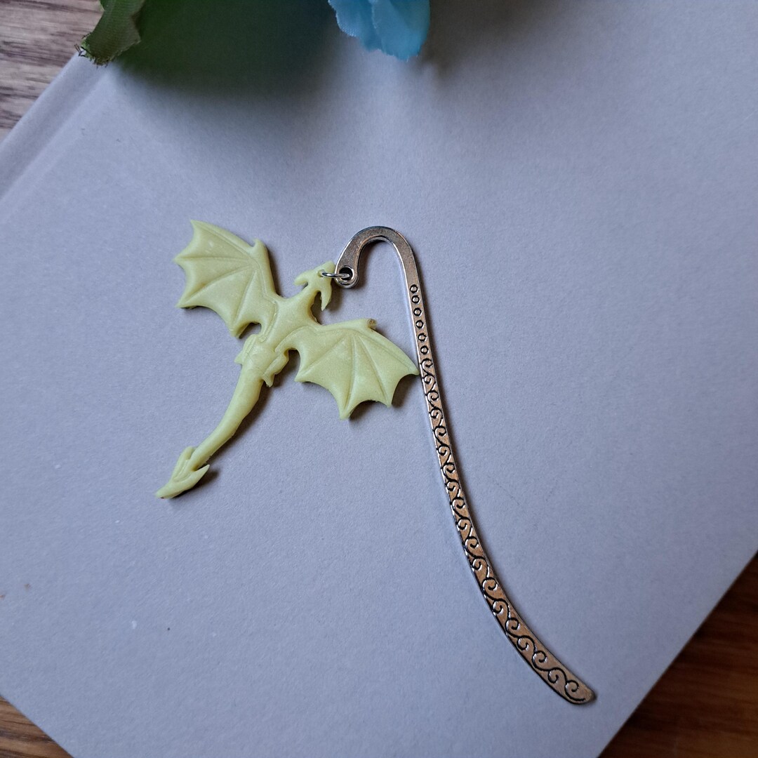 Flying Dragon Bookmark: Handmade Polymer Clay Fantasy Book Lover Gift ...