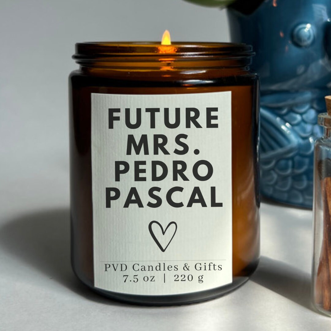 Pedro Pascal Candle Last of Us Gift Mandalorian Birthday Gift for Fan ...