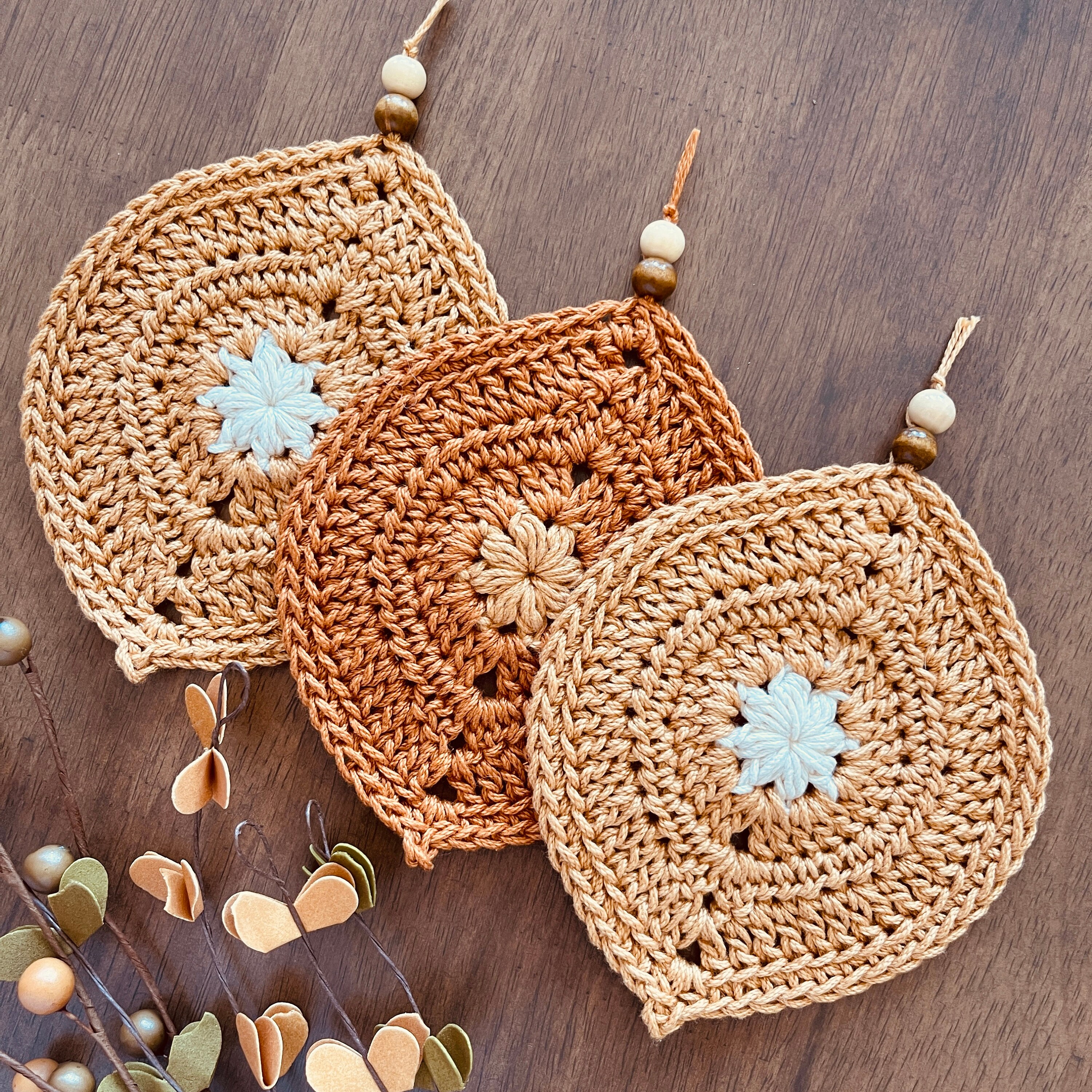 CROCHET PATTERN: Autumn Chestnut Leaves Crochet Coaster - Etsy
