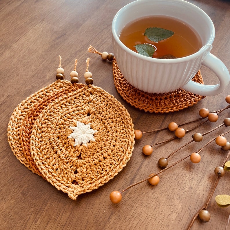CROCHET PATTERN: Autumn Chestnut Leaves Crochet Coaster - Etsy