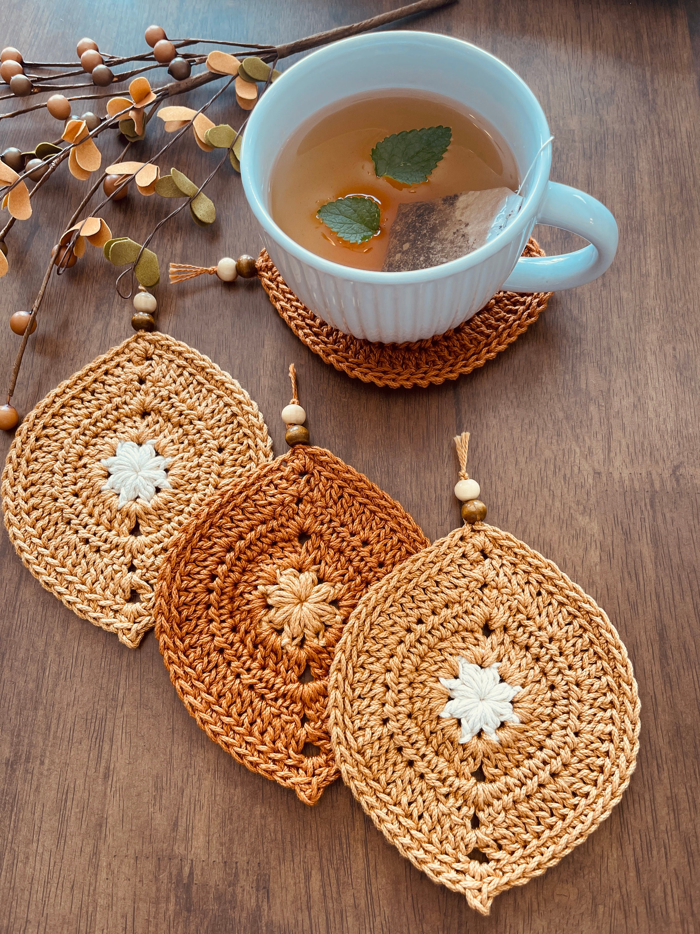 CROCHET PATTERN: Autumn Chestnut Leaves Crochet Coaster - Etsy